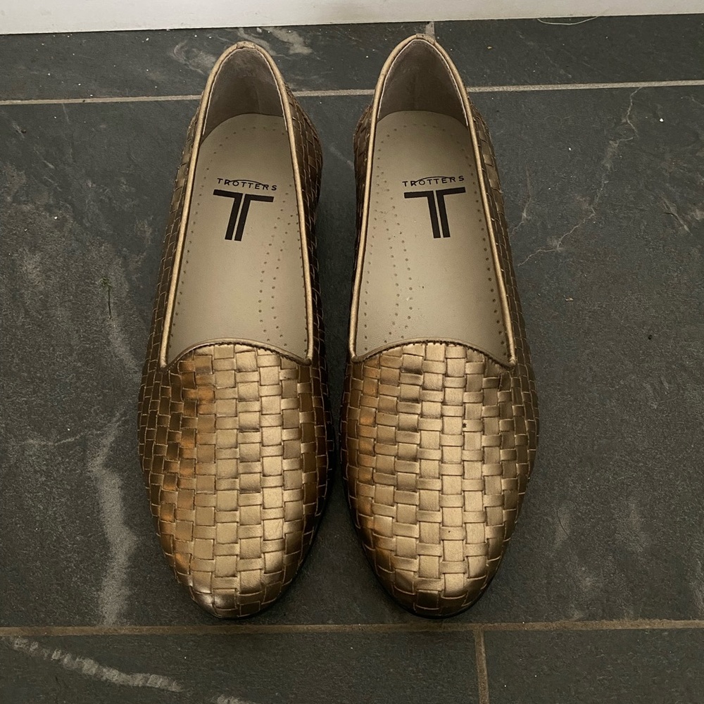 Trotters Liz Gold Woven Slip Penny Loafers - Gem